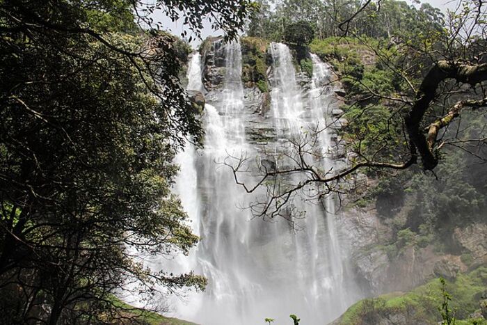 5 breathtaking waterfalls you must visit in Sri Lanka | A Listly List