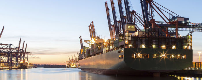 Acoplamiento mecánico - ¿Qué es? 4 tipos y sus aplicaciones.